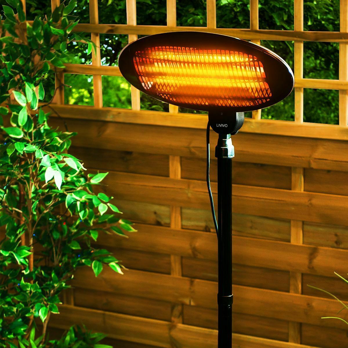 2KW OUTDOOR FREE STANDING WATERPROOF GARDEN PATIO HEATER QUARTZ 2000W ELECTRIC
